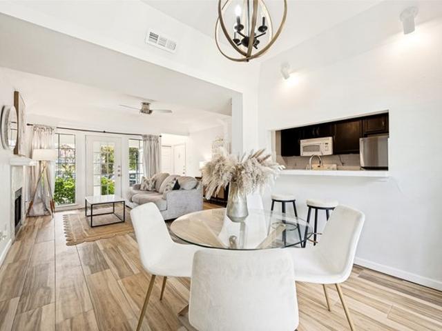 3105 San Jacinto St Apt 110, Dallas, TX 75204