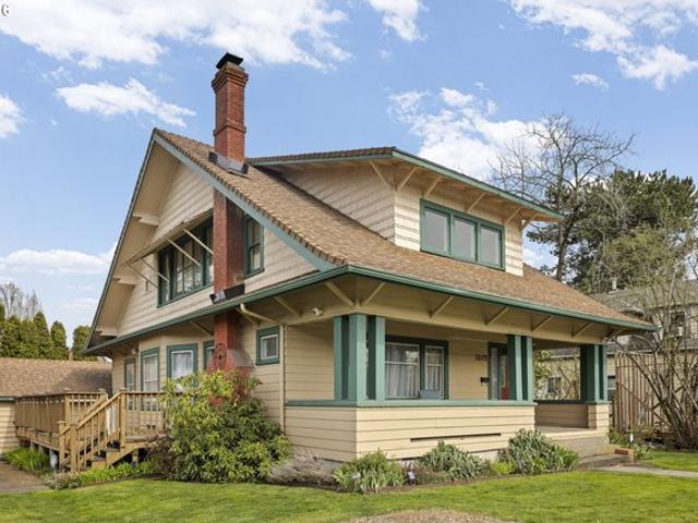 3105 SE Washington St, Milwaukie, OR 97222