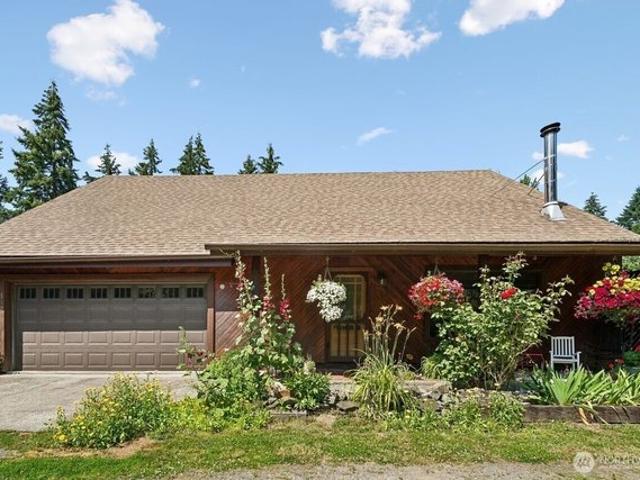 3105 th St S, Roy, WA 98580