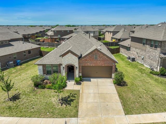 3106 Maverick Dr, Forney, TX 75126