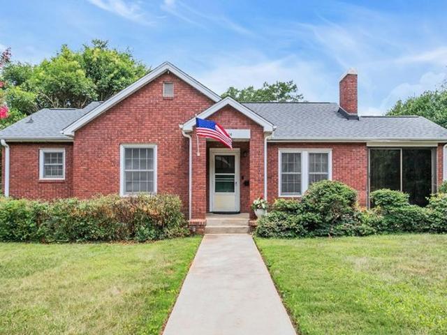 3106 Old Buncombe Rd, Greenville, SC 29609