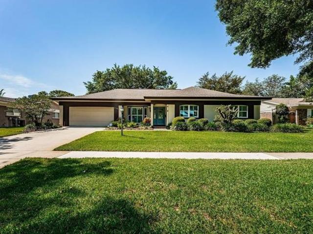 3106 Belmore Rd, Tampa, FL 33618