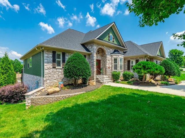 3106 Reflection Ln, Ooltewah, TN 37363