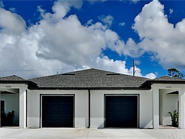 3106 3 SE Santa Barbara Pl, Cape Coral, FL 33904