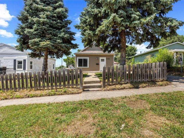 3106 4th Street