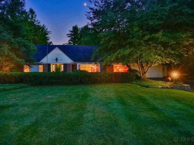 3107 Audubon Dr, Kalamazoo, MI 49008