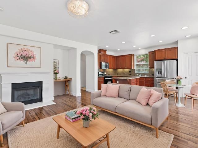 3107 Browntail Way