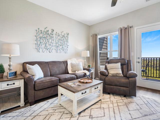 3107 S Vineyards Terrace # 4