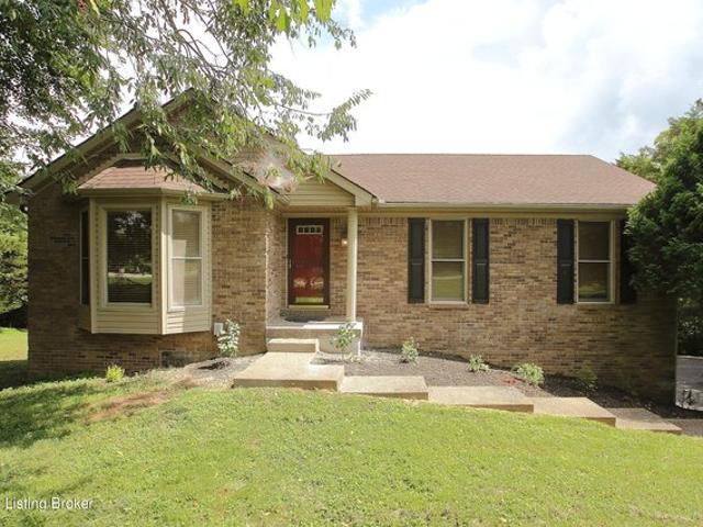3107 Thoroughbred Ct, Crestwood, KY 40014
