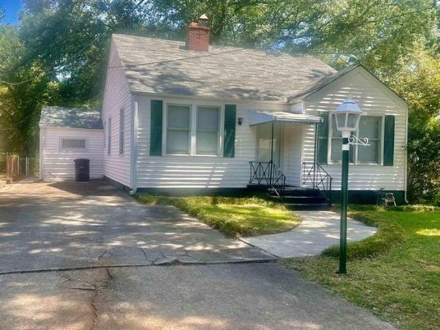 3107 19th St N, Hueytown, AL 35023