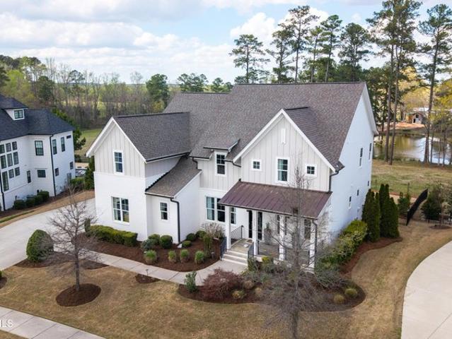 3108 Curling Creek Dr, Apex, NC 27502