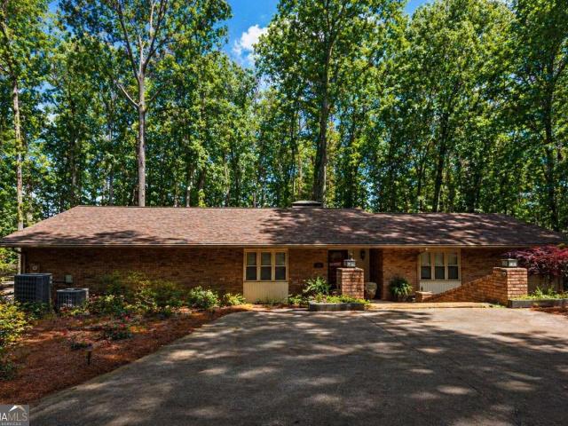 3108 Chapel Hill Road