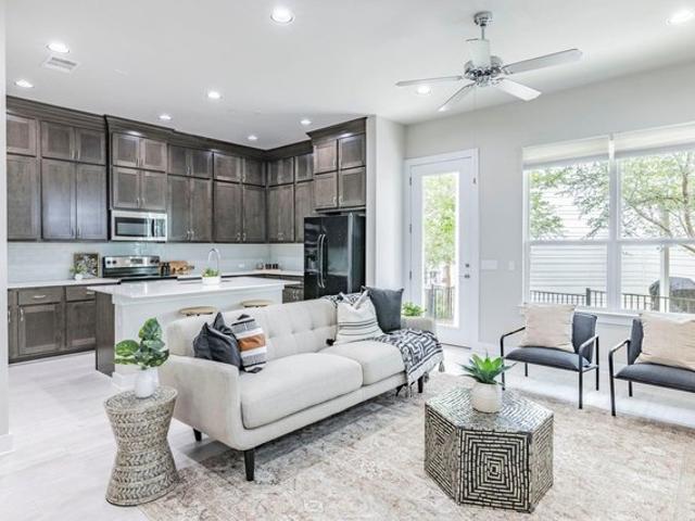 3108 E 51st St Unit 1101, Austin, TX 78723
