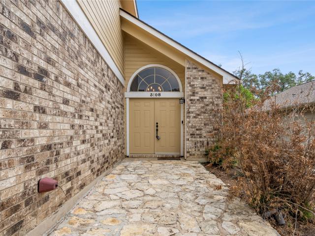 3108 Linnet Dr, Austin, TX 78745 | MLS #8951 | Compass