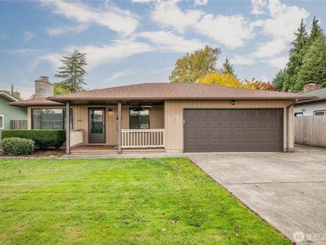 3108 Louisiana St, Longview, WA 98632