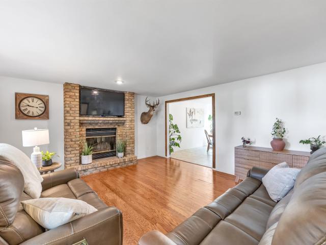 3108 SUMMER Place