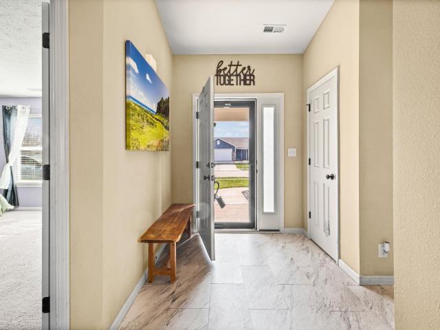 3108 Tanager Drive
