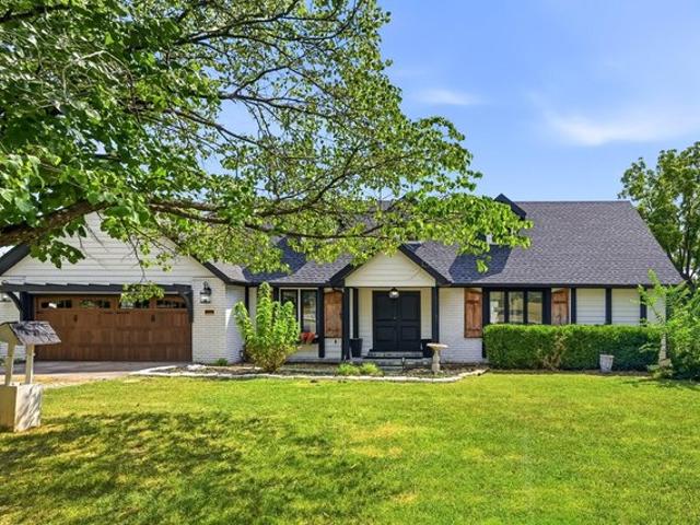 3108 W Bridlewood Trl, Ozark, MO 65721
