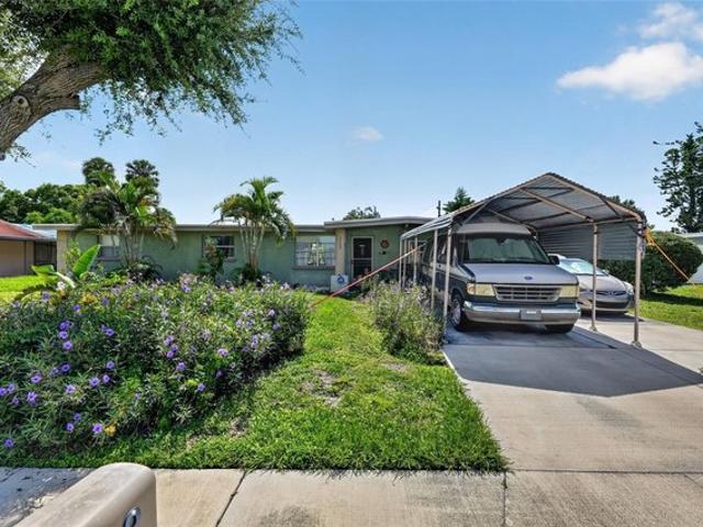 3108 8th Ave E, Palmetto, FL 34221