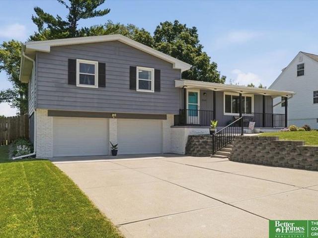 3109 N 97th St, Omaha, NE 68134
