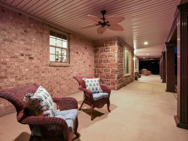 3109 Chase Point Dr