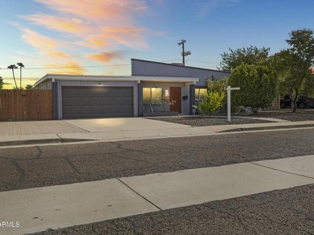 3109 E Larkspur Dr, Phoenix, AZ 85032