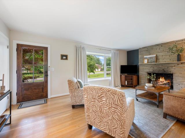 3109 Hunters Hill Rd