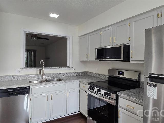 3109 Heathstead Place