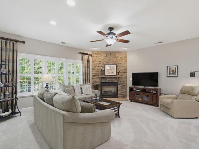 3109 Imperial Oaks Drive