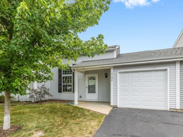 3109 Lynette Ln, Island Lake, IL 60042