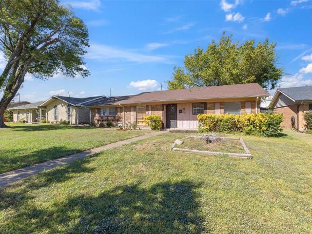 3109 Point E Dr, Mesquite, TX 75150 | MLS #21091 | Compass