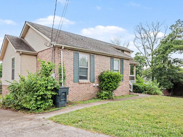 3109 Rollingstone Dr