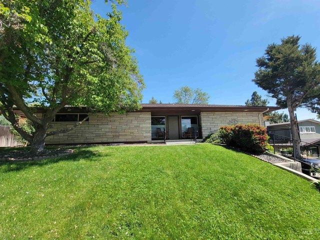 3100 N Ridgeway Dr, Boise, ID 83702