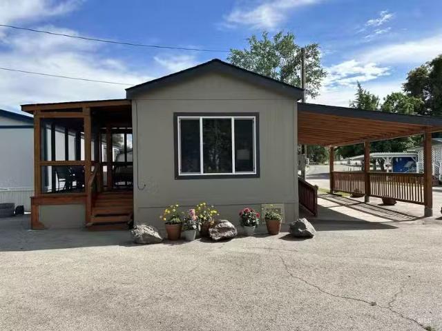 3100 Alden Rd. Trlr 8, Fruitland, ID 83619 652171673