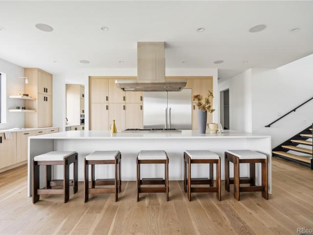 3100 Braun Court