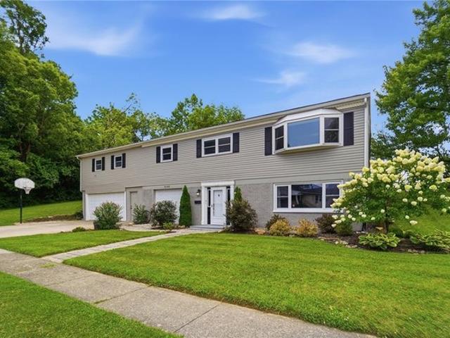 3100 E Cunnington Ln, Kettering, OH 45420