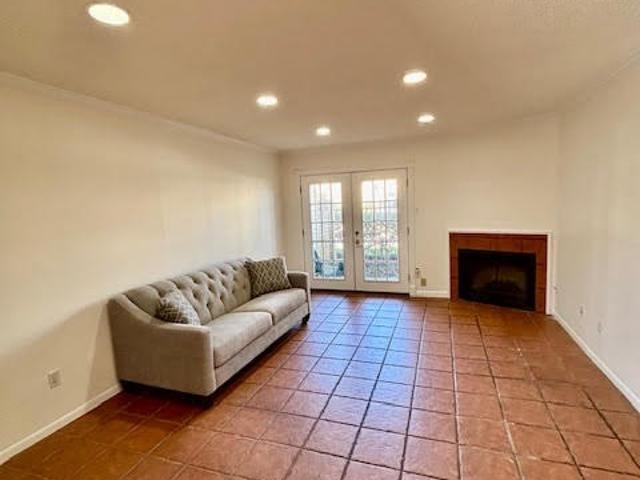 3100 Jeanetta St, Unit 401, Houston, TX 77063 | MLS #52100