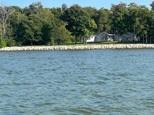3100 Lakeshore Dr Ste Marie, Sault Sainte Marie, MI 49783