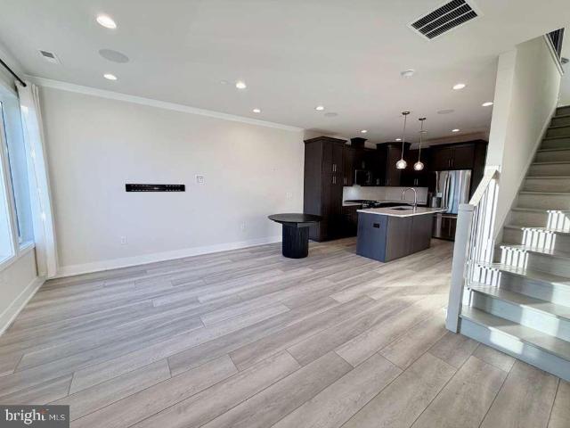 3100 Schirra Lane # 120