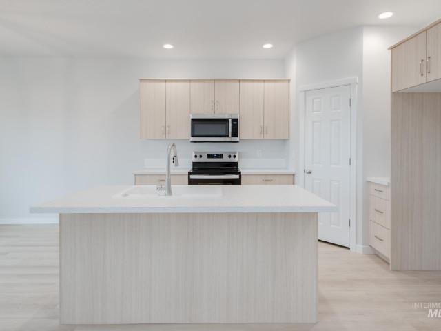 3100 W Taiban Creek Dr