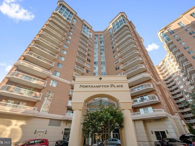 3101 N Hampton Dr Apt 413, Alexandria, VA 22302
