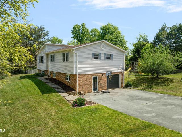 3101 Newbern Drive