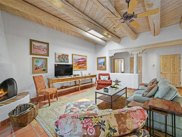 3101 Old Pecos Trail 675