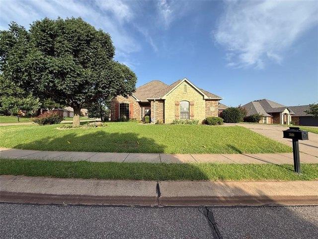 3101 Ash Grove Rd, Edmond, OK 73003