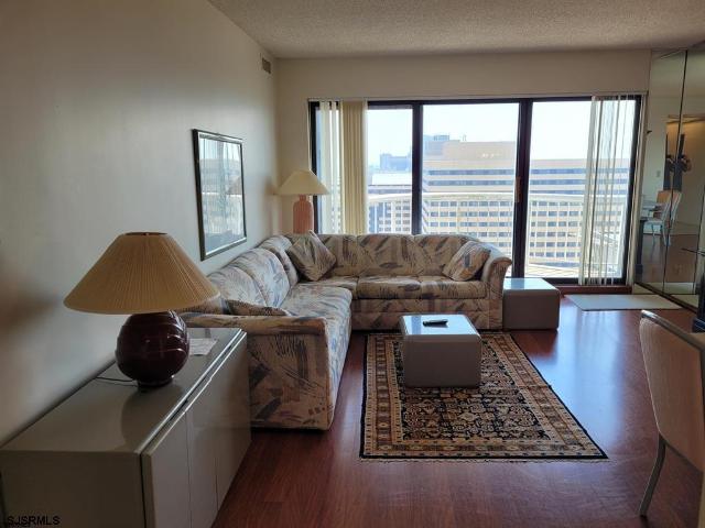 3101 boardwalk