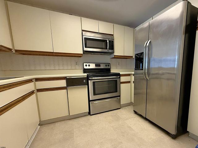 3101 Boardwalk # 1402 A 1