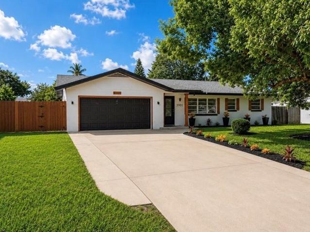 3101 Flowertree Rd, Belle Isle, FL 32812