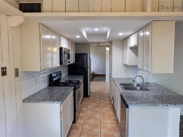 3101 Raintree Drive