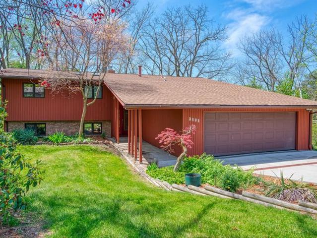 3101 S Hilltop Dr, Ann Arbor, MI 48103
