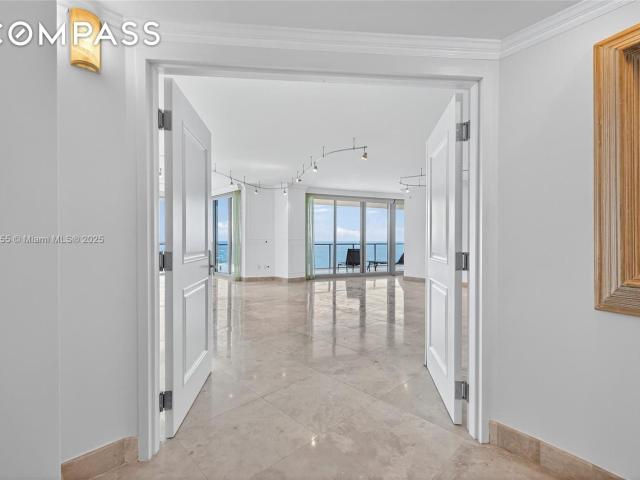 3101 S Ocean Dr 2403, Hollywood, FL